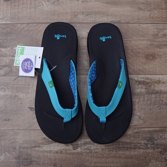 Sanuk | Shoes | Sanuk Yoga Mat Wander | Poshmark